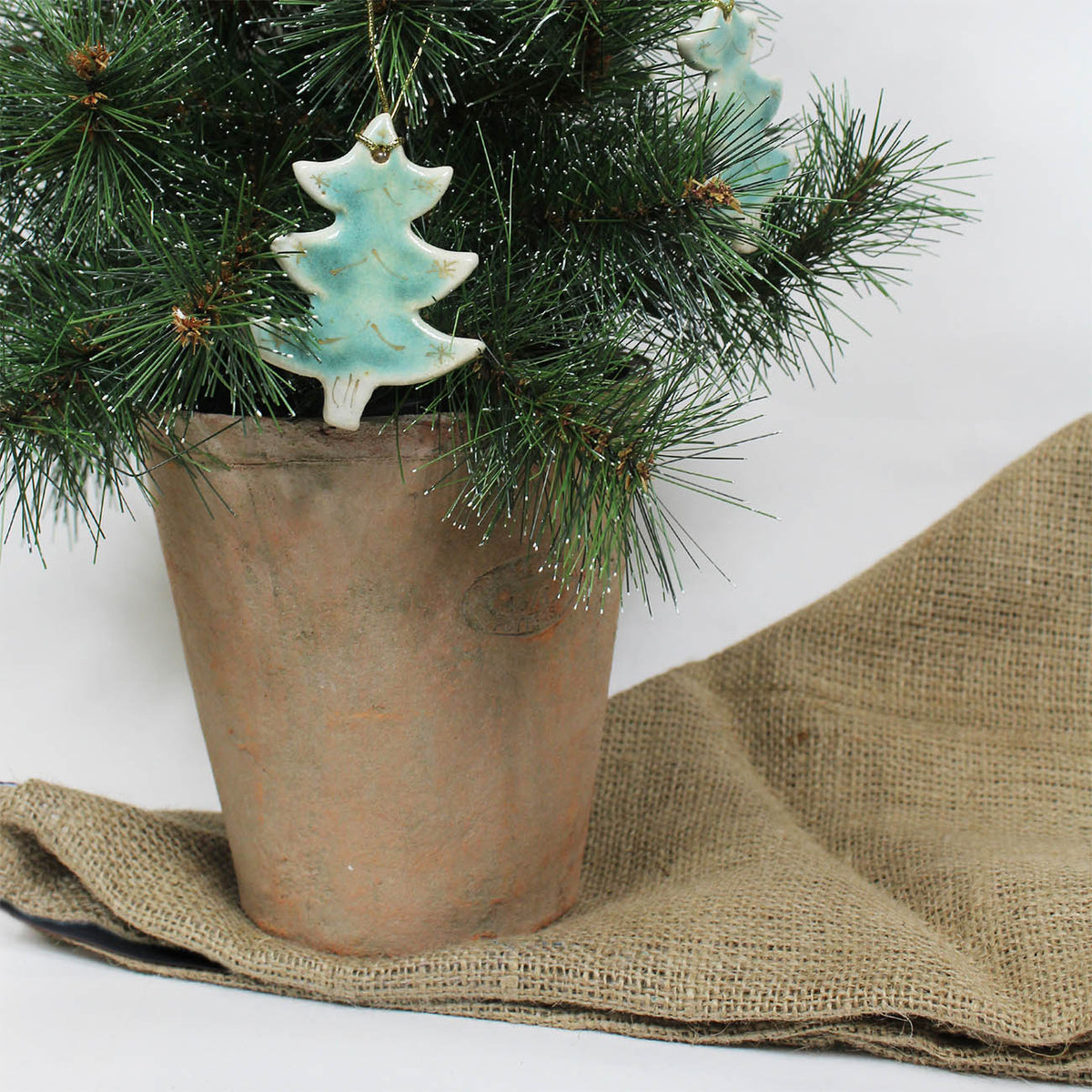 Natural Hessian Christmas Tree Skirt | Made in the UK – Storm Flowers ...
