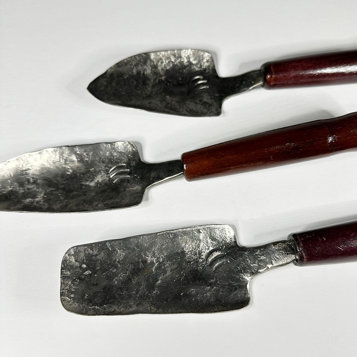 Medium Hand Forged Steel Trowels | Made in the UK – Storm Flowers Garden